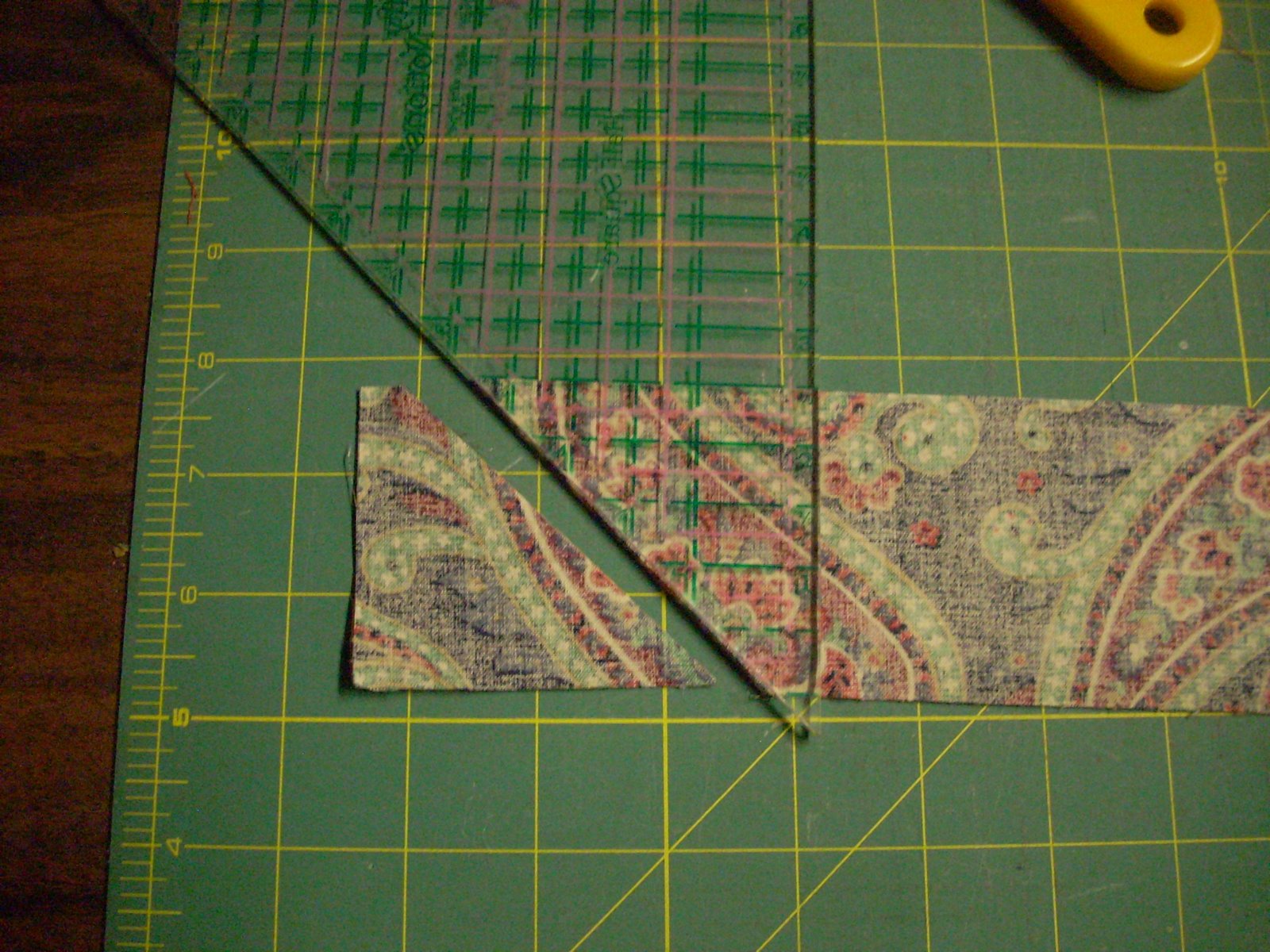 Nifty Notions Half Square Triangle Tutorial - Aunt Ems Quilts